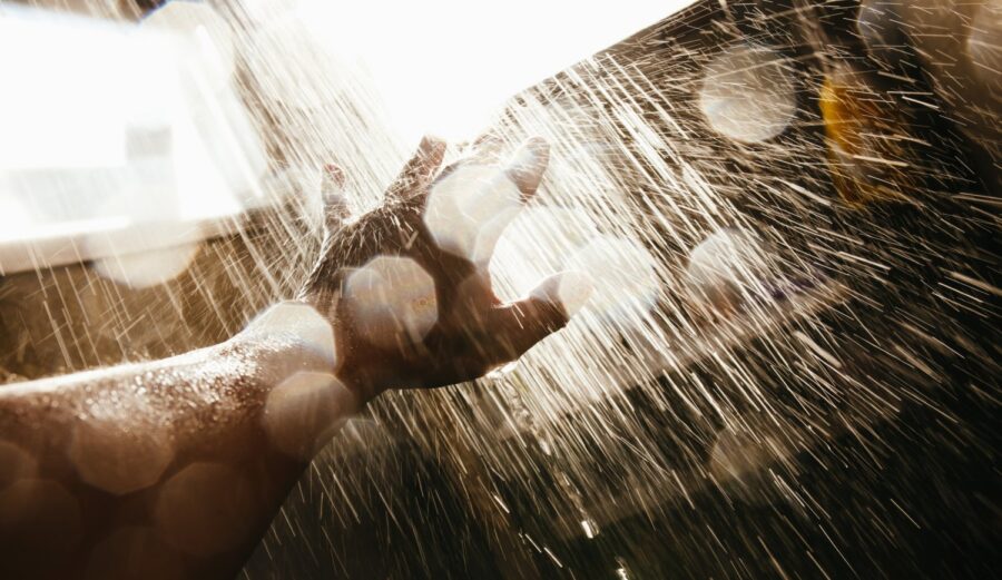 Make a Splash with These 7 Hydromassage Benefits – IronMag Labs ...